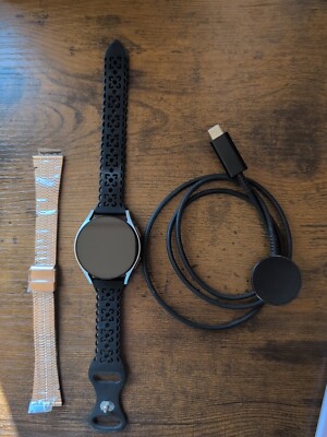 Samsung Galaxy Watch 6 40mm Gold Bluetooth GPS Smartwatch SM ...