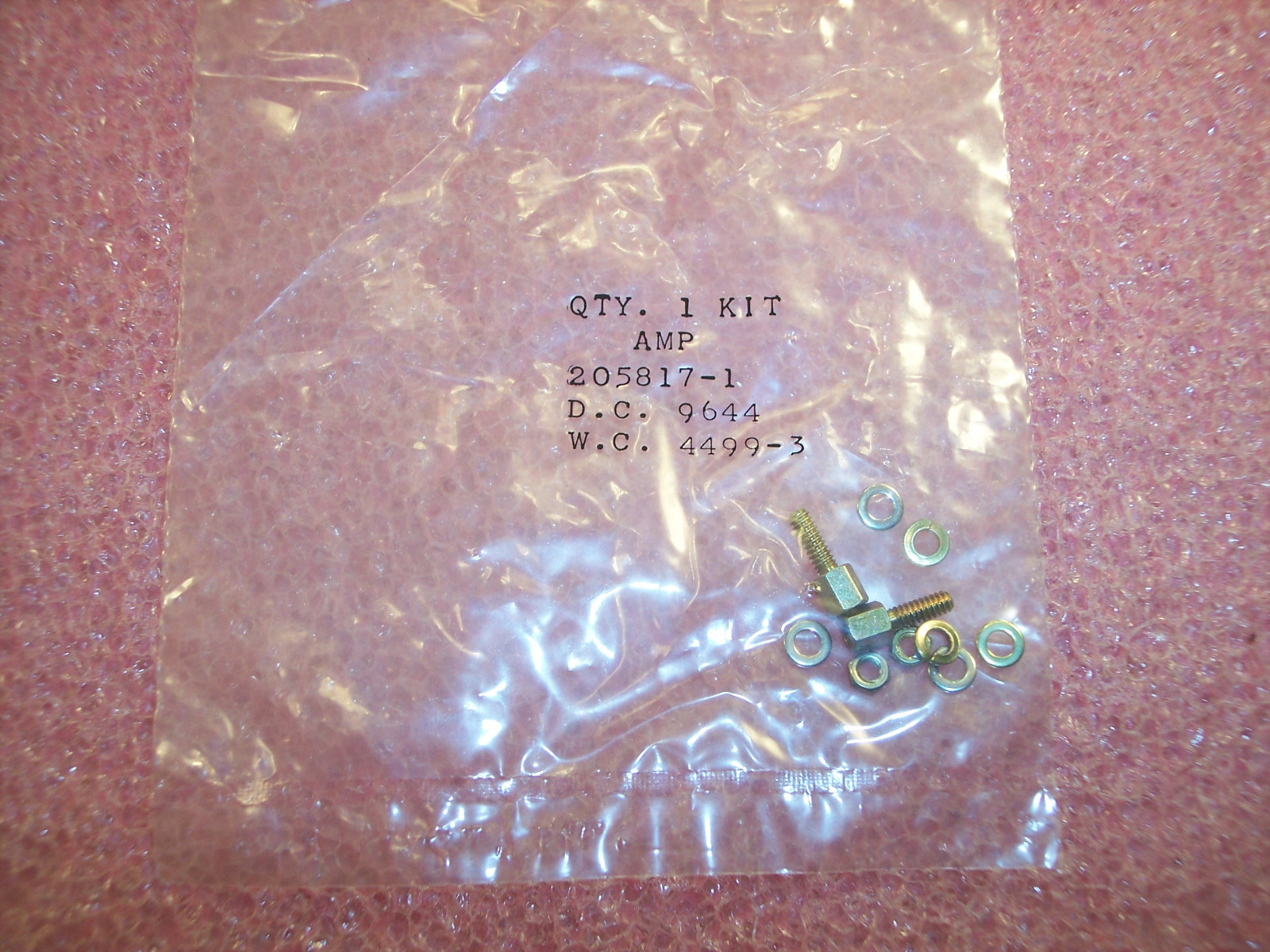 QTY (20 KITS) 205817-1 AMP HD-20 4-40 THREAD FEMALE SCREW LOCK KITS HDP ...
