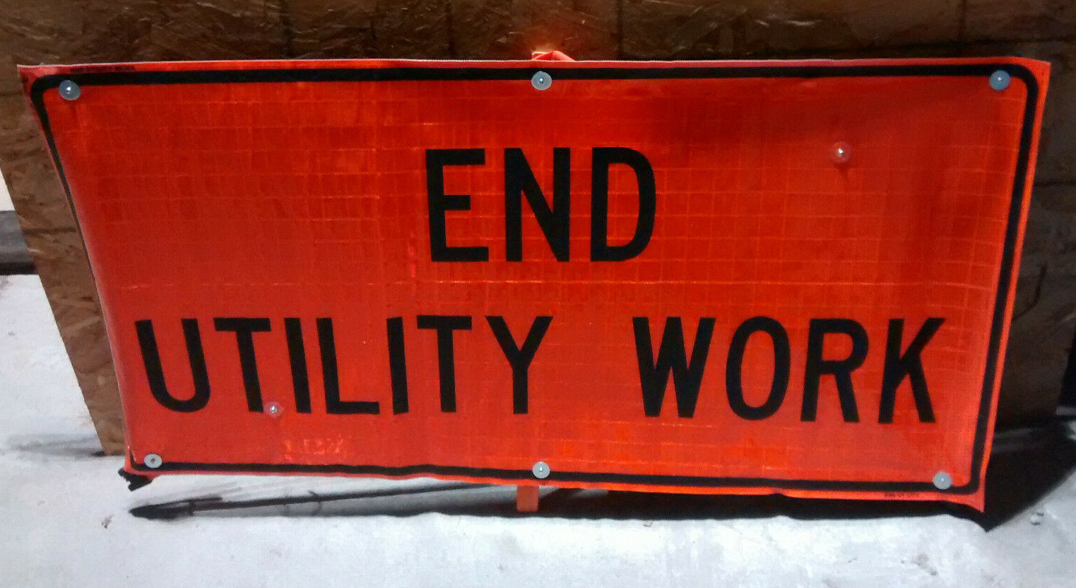 Roll-Up Work Zone Safety / Road Sign 24" x 48" END UTILITY WORK w ...