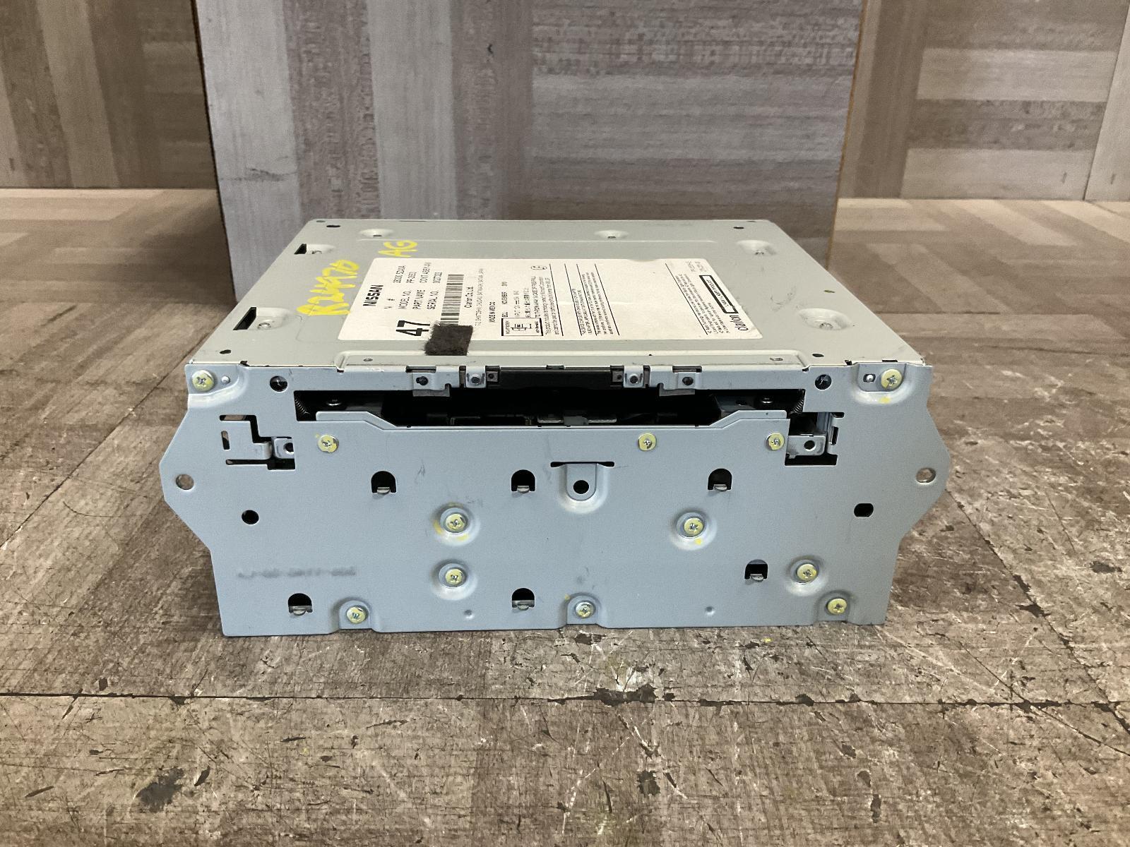 2017-2020 NISSAN PATHFINDER Radio Receiver 28330-5ZA0A OEM | eBay