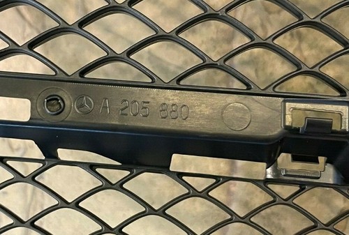 TOTALMENTE NUEVO 2015-2018 MERCEDES C300 C63 REJILLA PROTECTORA ...
