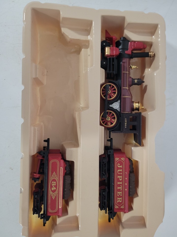 3 Piece Train And Carts Missing 1 Train | eBay