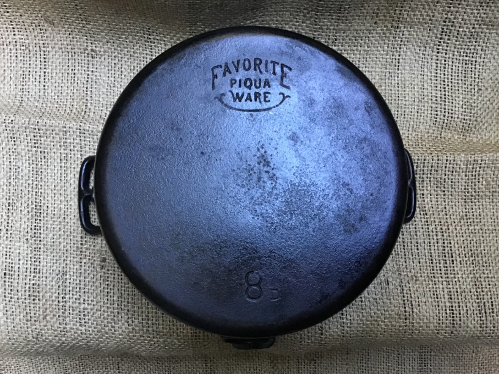 Vintage Favorite Piqua Ware Cast Iron Dutch Oven #8D Smiley With Trivet ...