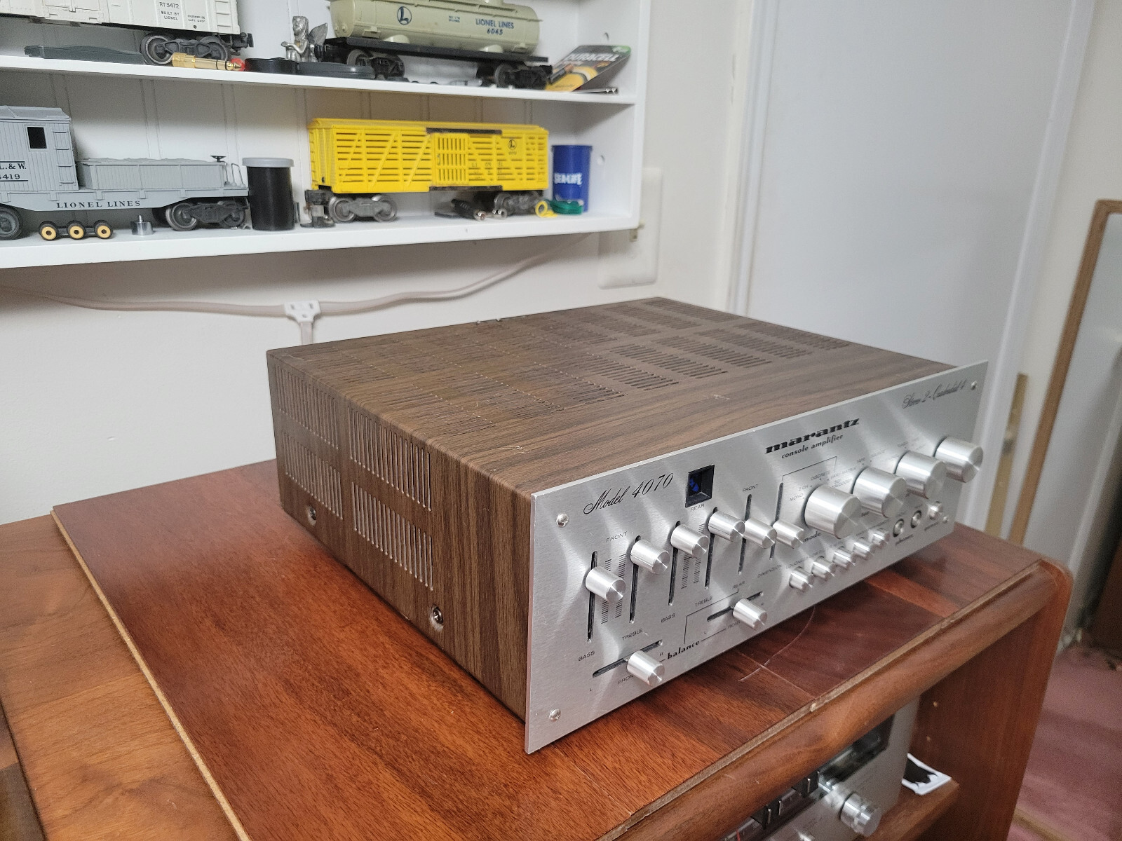 Marantz 4070 Quadradial Console Amplifier. Serviced & Works Great ! | eBay