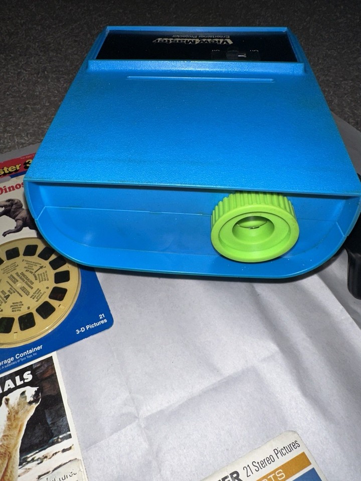 TWO VINTAGE 1970's GAF VIEW-MASTER PROJECTOR WITH MULTIPLE SLIDES | eBay