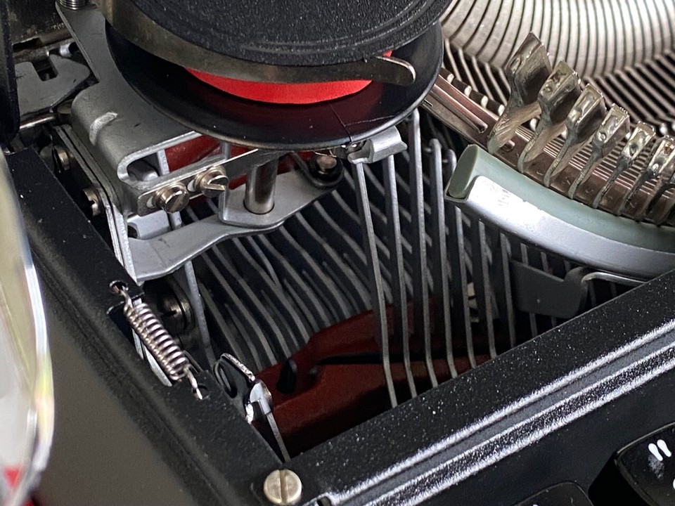 Special Restored OLYMPIA SM4 Typewriter. Black & Red, Senatorial Font ...