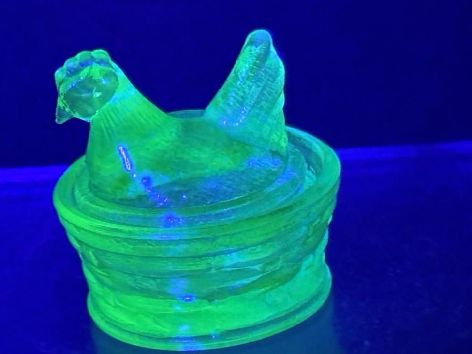 New Berry blue Uranium Glass Hen On Nest Salt Cellar EE Bowman Mold | eBay