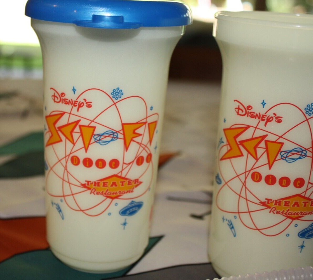 2 Disney's Sci Fi Dine In Glow in the Dark Restaurant Theater Cups ...