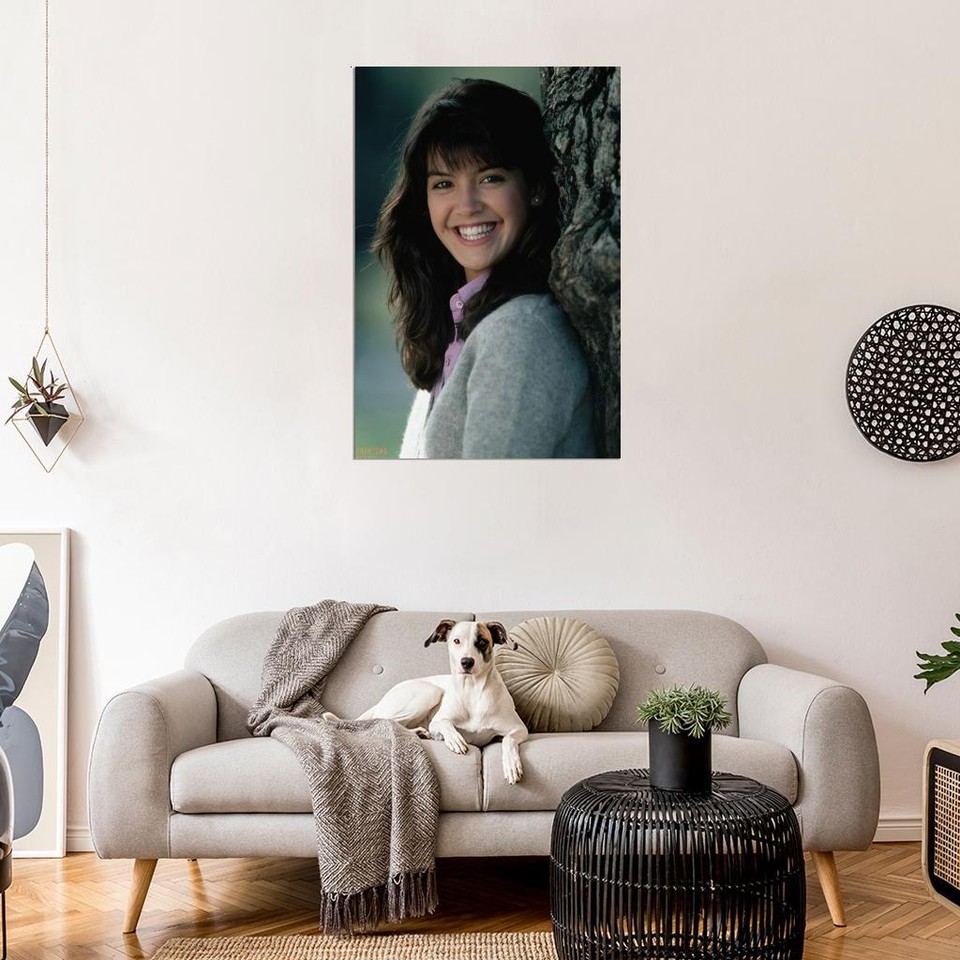 526599 PHOEBE CATES Show 80s & 90s Teen TV Movie 24x18 WALL PRINT ...