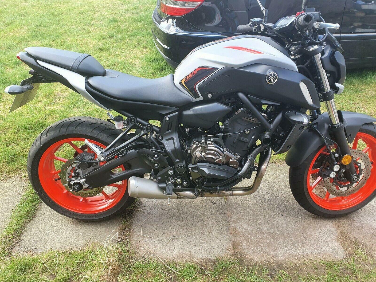 Yamaha MT07 tank/knee/gas cap pad trio night fluo protection set 18-20 ...