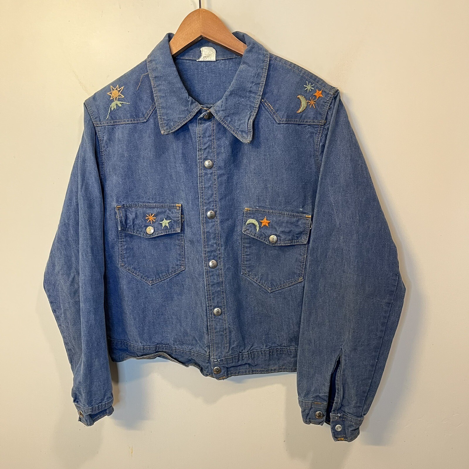 Vintage 70s 80s Denim Jacket Moon and Stars Embroider… - Gem