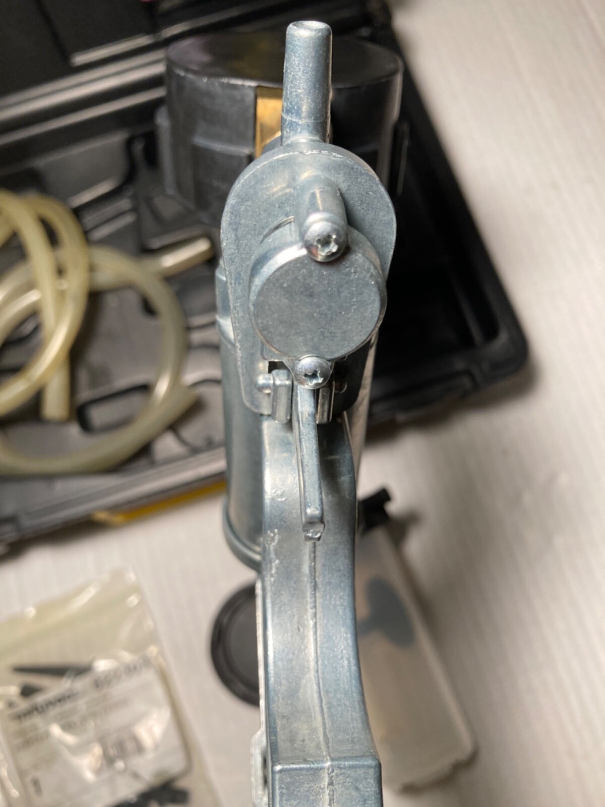 Mityvac Model 04000 Silverline Automotive Kit Vacuum Pump for sale ...