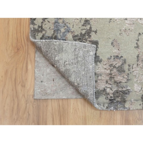 2'8"x10' Gray Abstract Design Wool And Silk Runner Hand Knotted Rug ...