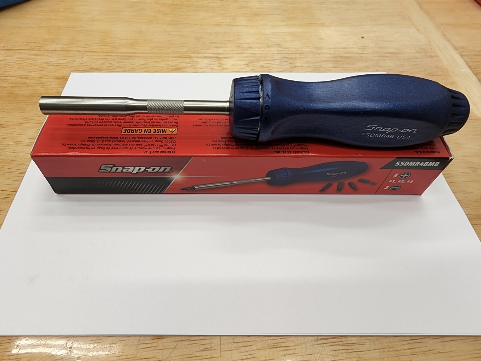 Snap-on Tools NEW POWER BLUE Hard Handle Ratcheting Screwdriver w/Bits ...