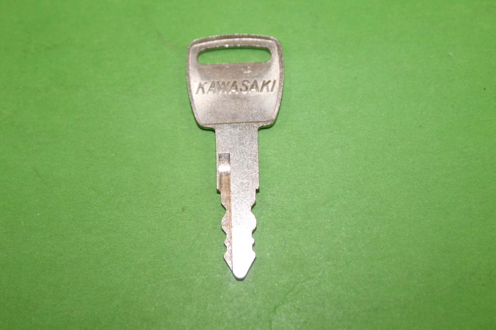 NOS OEM Kawasaki F7,F9 Cut Ignition Key #158 p.n 27008-042-58 | eBay