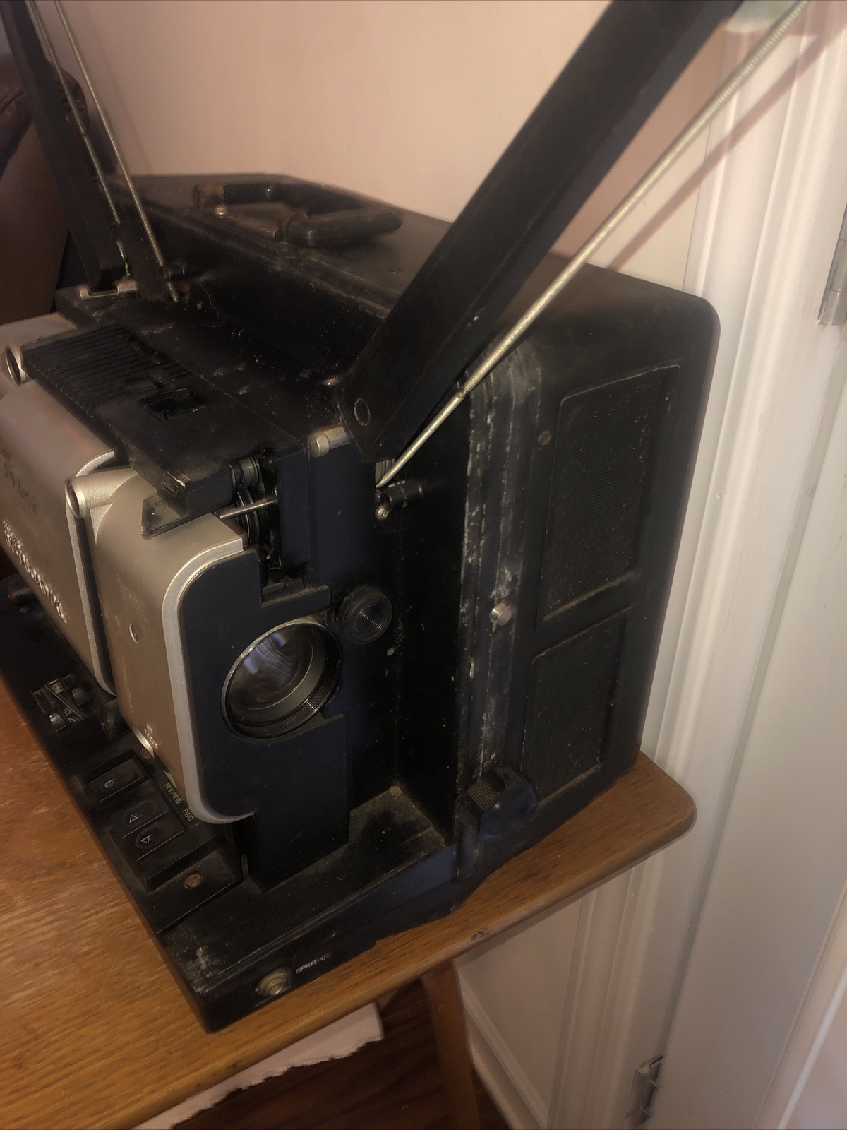 VINTAGE SINGER TELEX INSTALOAD XL 16MM PROJECTOR For Parts Or Repairs ...