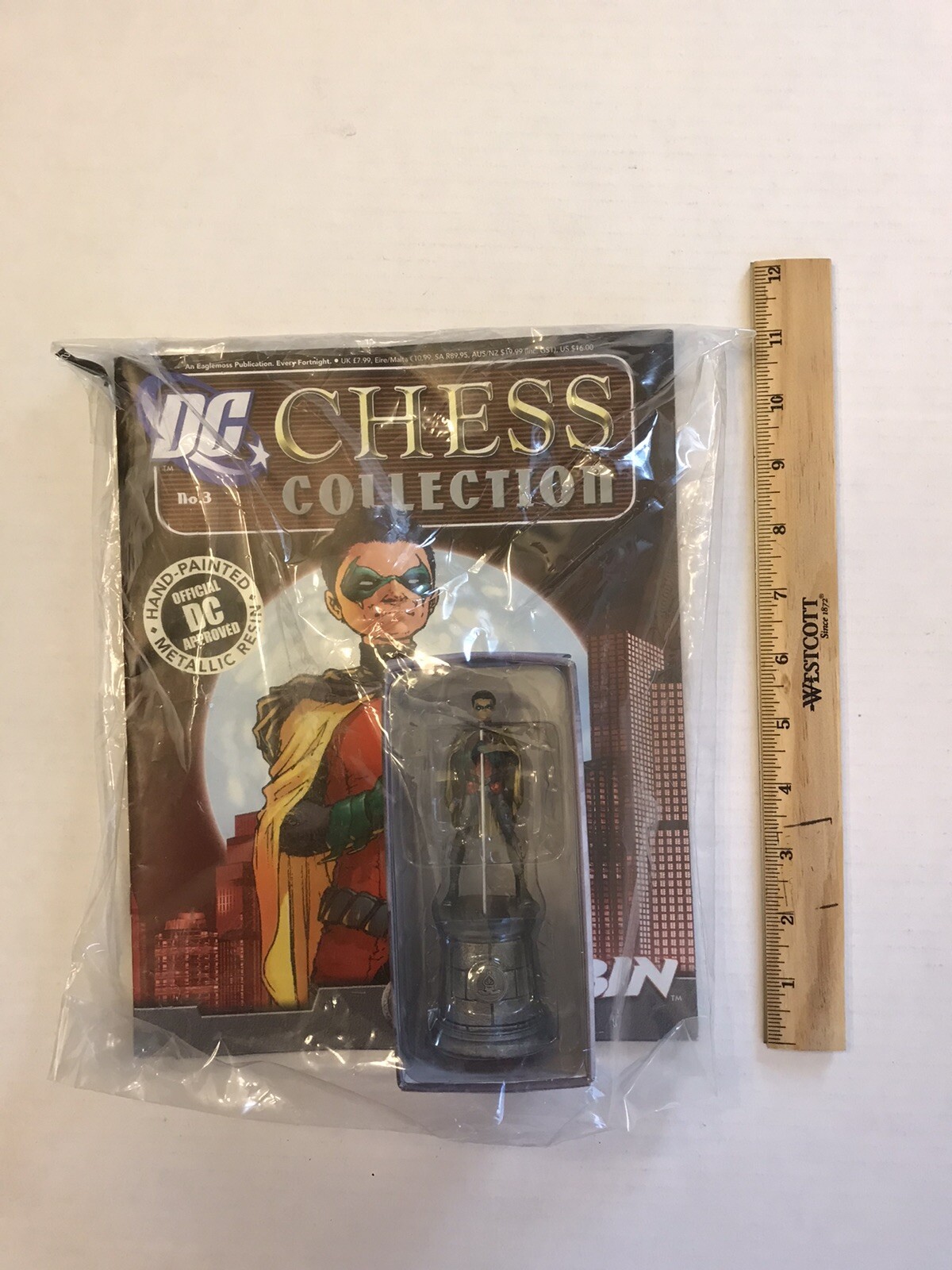 DC Comics Chess Collection No.3 Robin - Figure and Chess Piece - New ...