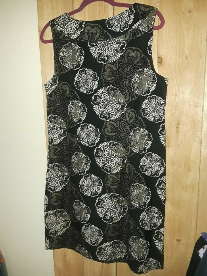 212 Collection Womens Black dress w Tan & White Floral Design Size 14 ...