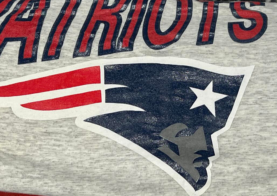 New England Patriots Vintage 90s NFL Football Sports Gray Tshirt Mens ...