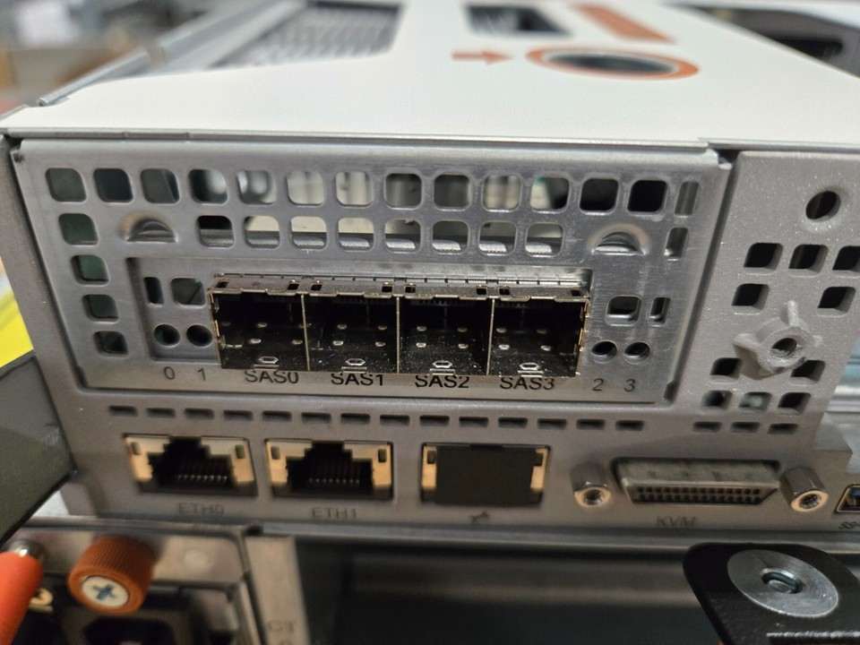 PureStorage FA-M20 pure storage M20 flash array FlashArray R2 ...