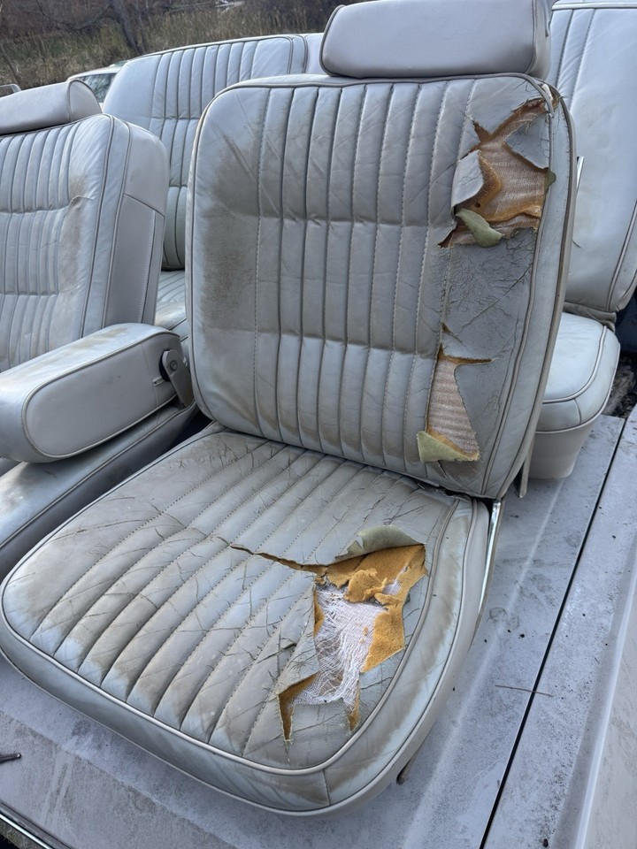 1980-1985 Cadillac Coupe Deville Seats Front And Back ( Light Gray ...