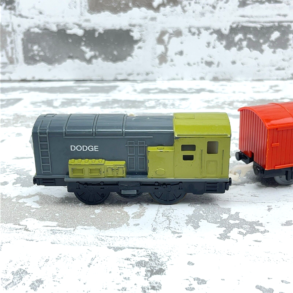 Thomas & Friends Trackmaster DODGE 2009 Train Engine W Cargo Car ...