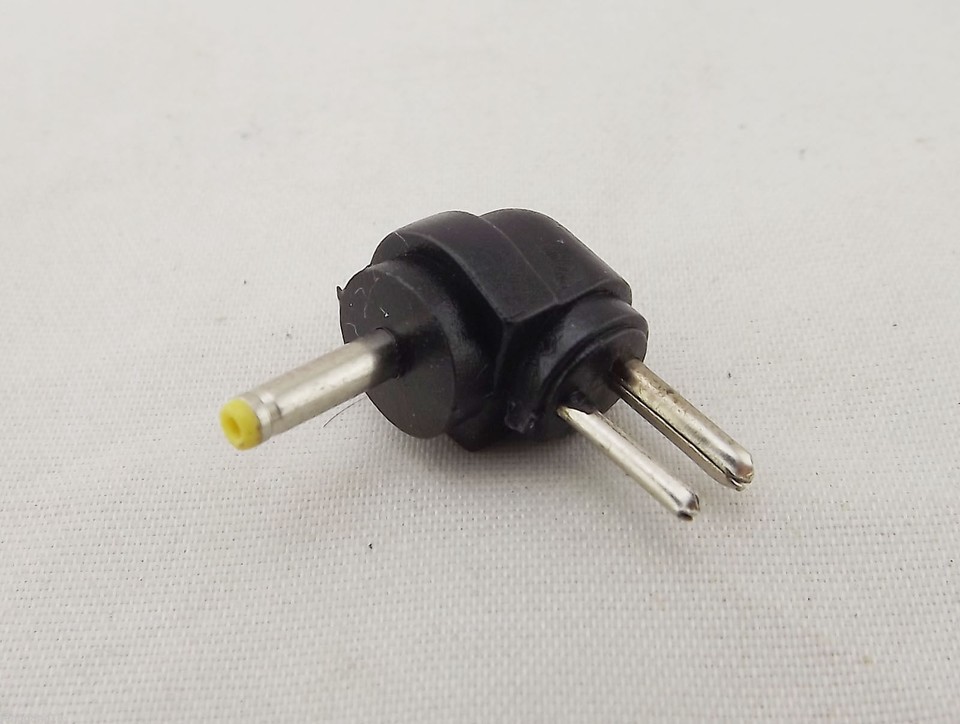 2.5 x 0.7mm Universal AC DC 2 Pin Plug Charger Tip Power Adapter ...