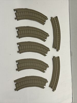 Thomas Train Friends TRACKMASTER Lot of 7 Curved Track Pieces Tan Color ...