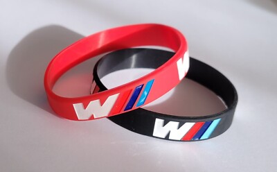 LOT DE 2 BRACELETS SILICONE LOGO BMW COLORIS NOIR ET ROUGE ! NEUF ! | eBay