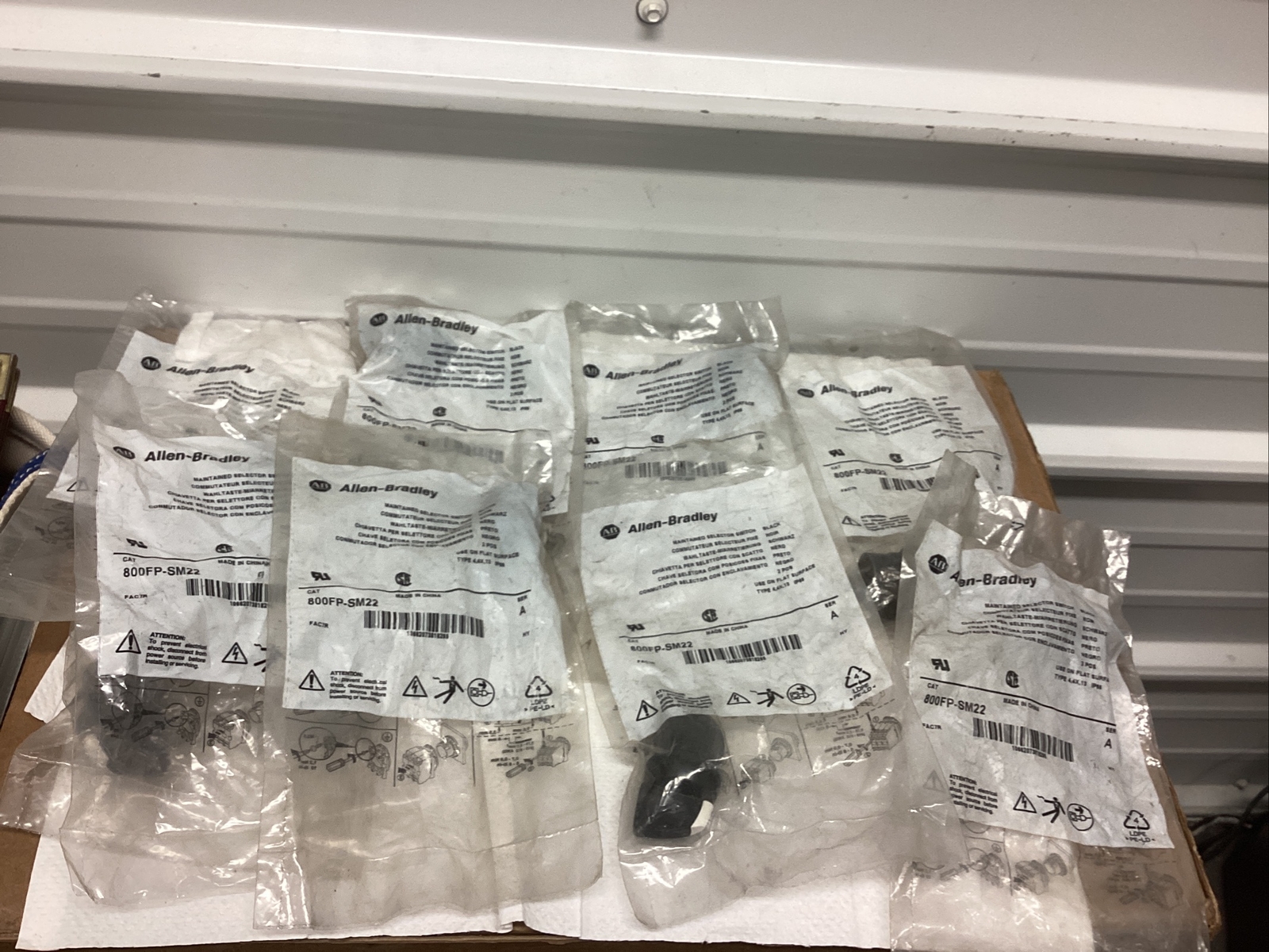 Allen-Bradley Selector Switch 800FP-SM22 | eBay