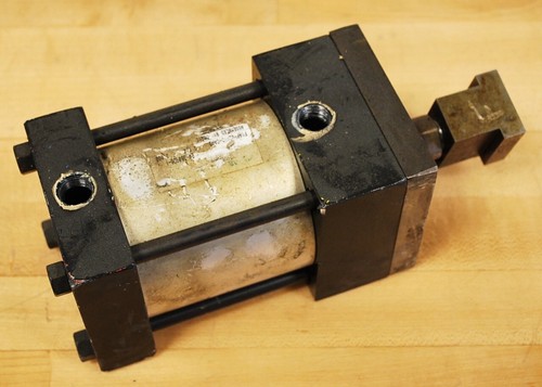 Numatics F1AP-02AID-CAA2 Pneumatic Cylinder 3 1/4" Bore 2" Stroke ...