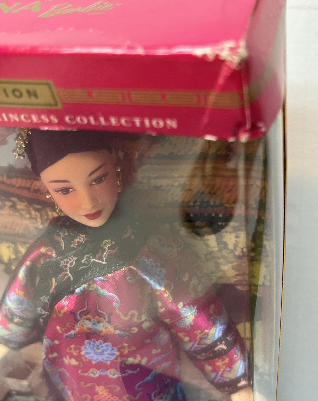 2001 Princess Of China Barbie - 53368 - NRFB - Dolls of the World ...