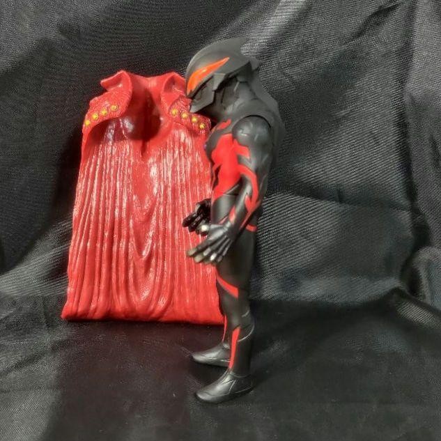 Galactic Emperor Kaiser Belial Battle Set Edition Ultraman Soft Vinyl ...