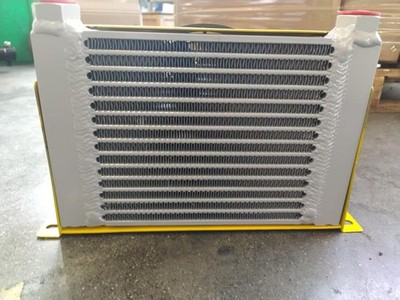 Mini Excavators Hydraulic Oil Cooler Radiator W/ Fan For AGT 1-2 Tons ...