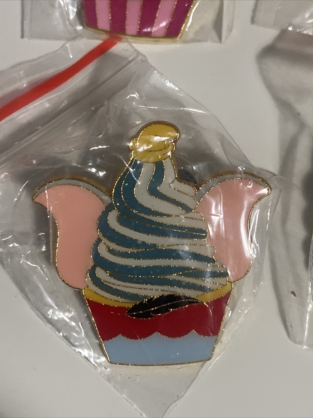 Disney Soft Serve Ice Cream Pins Pinocchio Dumbo Cheshire Lion King lot ...