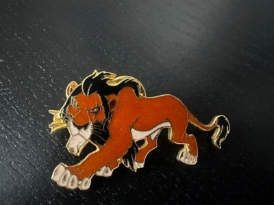 Disney 2002 Villain Pin Scar The Lion King Vintage On The Prowl Pin | eBay