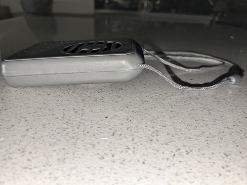 O2COOL 4" x 3" Portable Neck Fan w/ 2 AA Batteries Included, Tested and ...