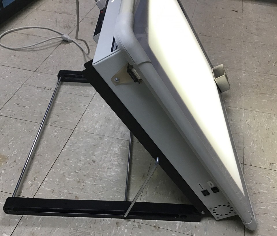 Large NUMONICS CORPORATION DIGITIZER MODEL LIGHTBOX 30”x26.5” | eBay