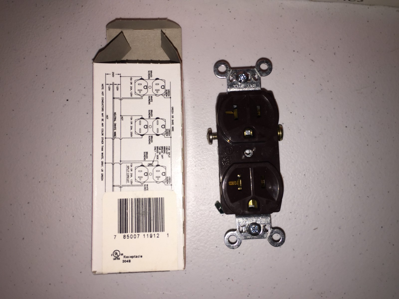 Pass & Seymour CR20 Duplex Receptacle 20A 125V Side Wire Brown Case of ...