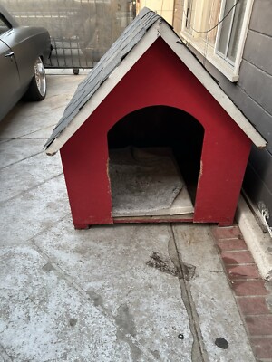 Large dog house, solid wood roof dog house for large dogs with large ...