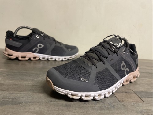 On Cloud OC Cloudflow Grey Athletic Running Sneakers Shoes Women's Size ...