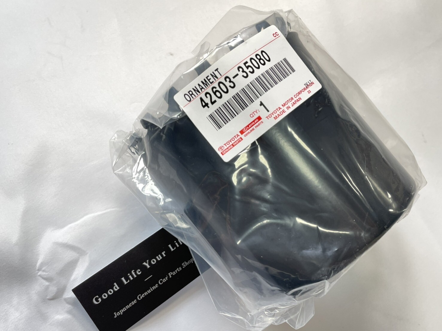 Toyota Genuine OEM 42603-35080 Ornament Sub Assy Wheel Hub Center Cap ...