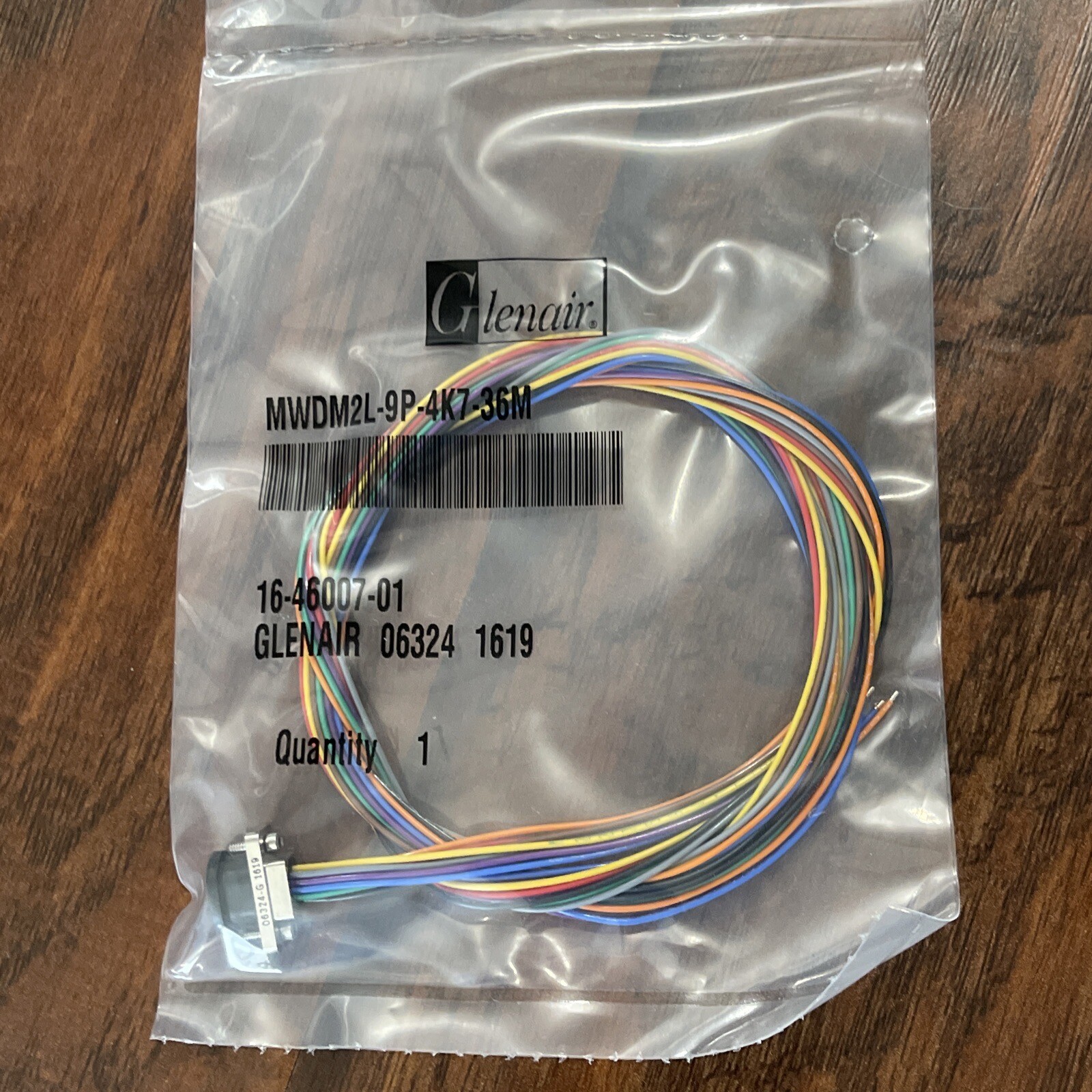 Glenair MWDM2L-9P-4K7-36M Micro D-Subminiature PIN 9 POS 1.27mm Crimp ...