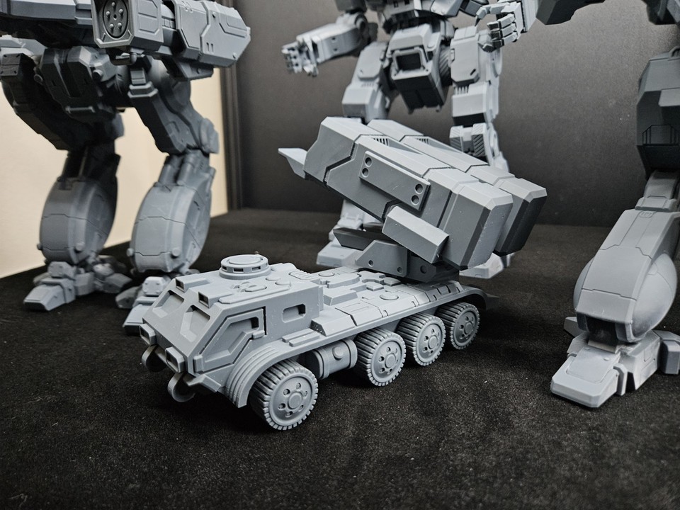 1/50 Scale MechWarrior Battletech LRM Carrier (MechCommander 2) 4" Tall ...