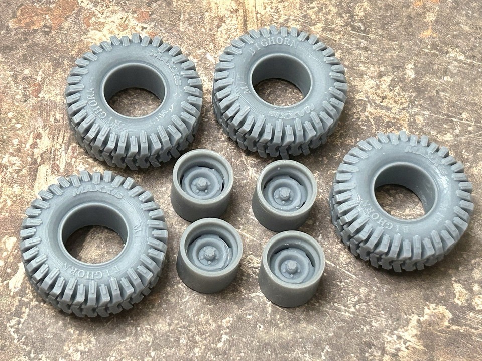 1/24 Scale: 15-Inch “4-slot Steelie” Wheels W/ Huge 35-inch Mud Tires ...