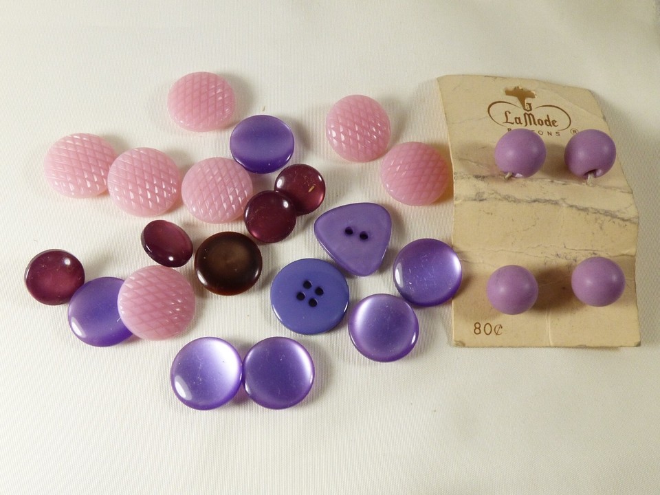 VTG Mixed size lot of purple pink color Fun 24 pc Sewing Buttons for ...