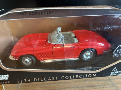 MOTOR MAX CLASSIC 1/24 NIB 1967 CHEVROLET CORVETTE CONVERTIBLE RARE HTF ...