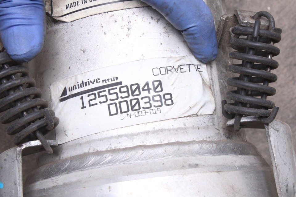 1997-1999 Chevrolet Corvette 5.7L RWD AT Rear Drive Shaft Torque Tube ...