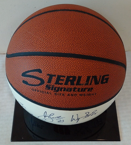 2009-10 WISCONSIN BADGERS Team Signed Autographed Basketball 15 ...