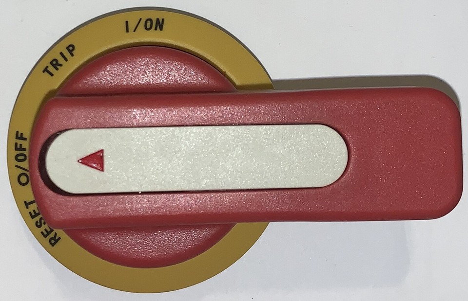 EATON CUTLER HAMMER Short RED Rotary Handle Assembly 68C6050613 | eBay